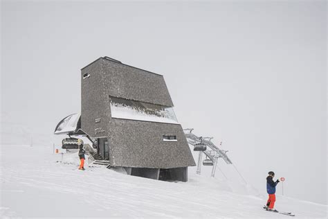 Snøhetta Places Shingle Clad Viewing Tower On Skiing Peak In Austria