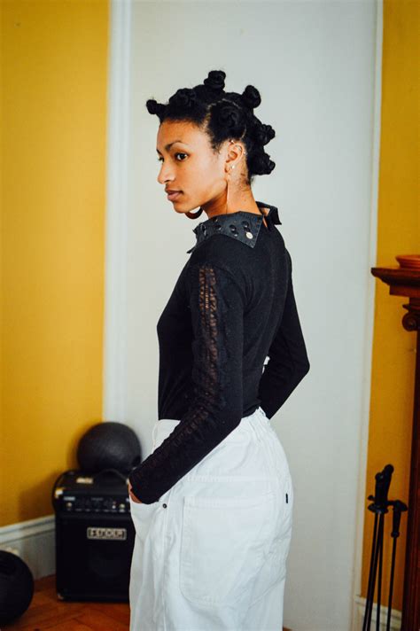 Brune — Closets Brown Chloe Kibble