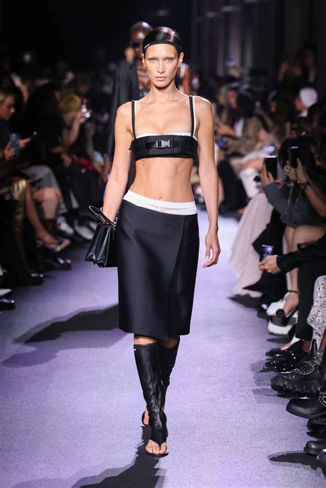 Bella Hadid Is Back On The Runway After A Two Year Hiatus British Vogue