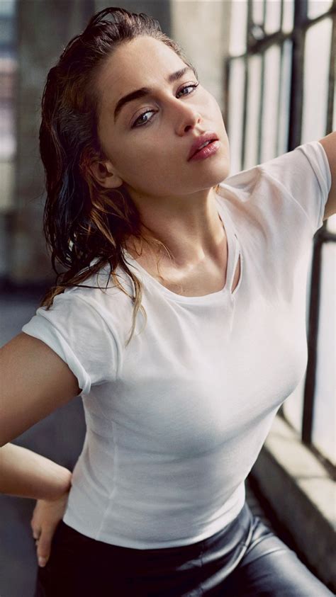 Emilia Clarke 2017 Photoshoot Hd Wallpapers Hd Wallpapers Id 20856