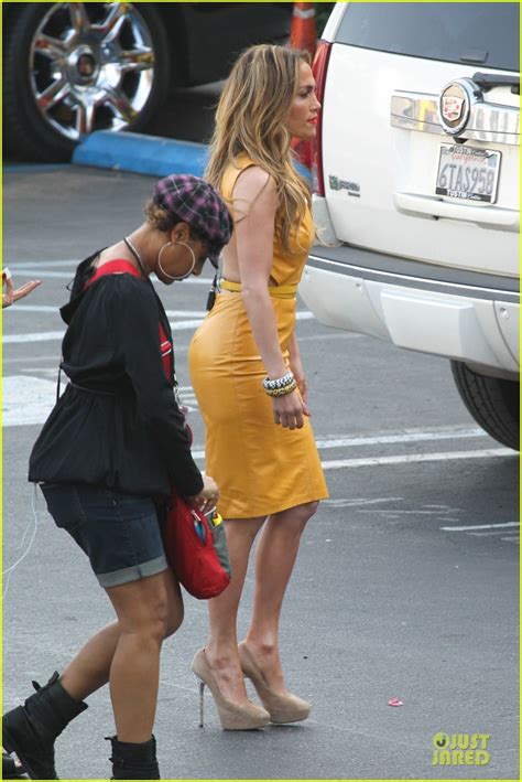 Photo Jennifer Lopez Sexy Orange Dress On Idol 14 Photo 3093589