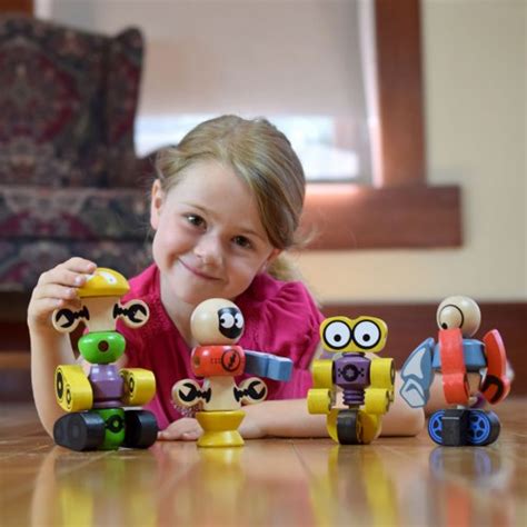 Tinker Totter Robots Playset And Game 28 Piece Set