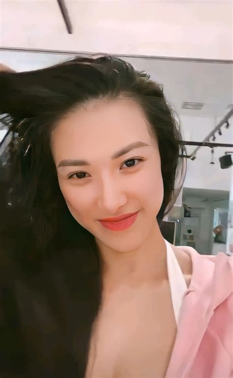 Ghim Của Phquynh Trên Lan Ngọcigfbảnh Mạng