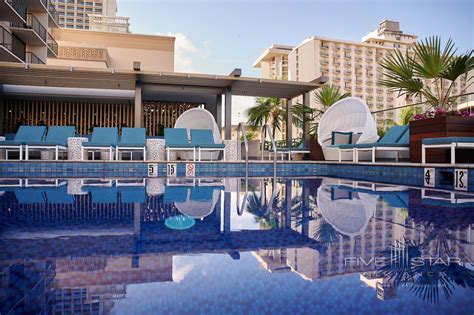Photo Gallery For Waikiki Beachcomber By Outrigger Five Star Alliance