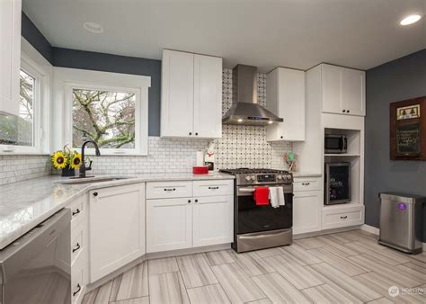 812 Thompson St Sumner Wa 98390 Redfin