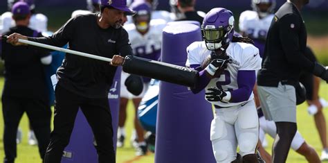 No Cook No Problem Vikings Alex Mattison Stepping Into Three Down