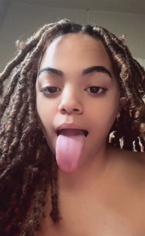 👀👀 Shesfreaky