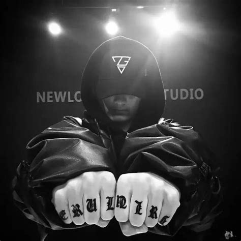 胡博文 荣辱不惊 知乎