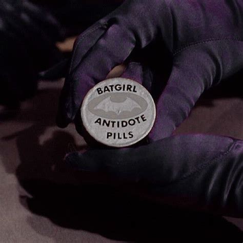 Batgirl Aesthetic Gotham In 2025 Batgirl Barbara Gordon Stephanie Brown