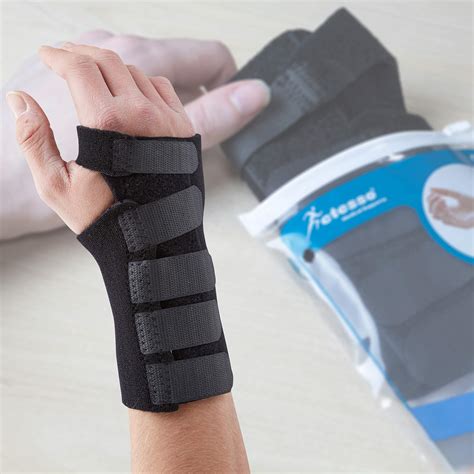Sprained Wrist Brace At Patrice Hassinger Blog