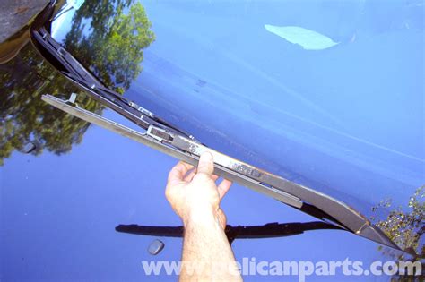 Bmw E39 5 Series Windsheild Wiper Component Replacement 1997 2003 525i 528i 530i 540i