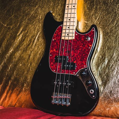 Fender Offset Series Mustang Bass In Cme Exclusive Blacktort Colorway