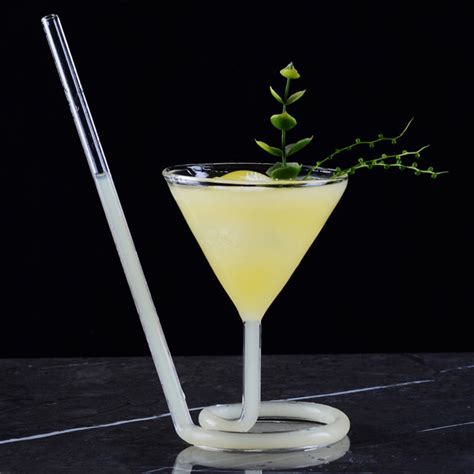 Creative Geometric Wine And Cocktail Glasses Mavigadget