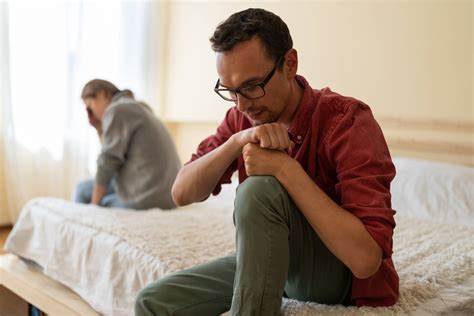 Zdradzam Męża Regularnie Zdradzam Męża I On Godzi Się Na To