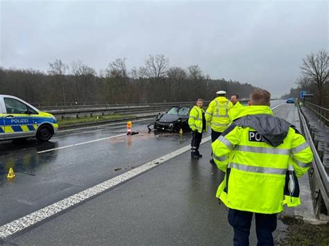 Duitse Snelweg A3 Wordt Aangepakt Na Dodelijk Ongeluk Met Vier