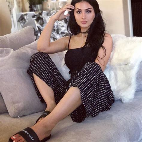 Pin By Str On Movies And Celebrities And Places Sssniperwolf Youtube Trending Celebrity Feet