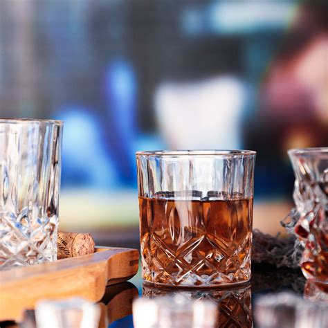High End Luxury Whisky Glasses Glass Cup Manufacturer Custom Glass