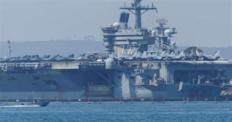 Uss Abraham Lincoln Enters Middle East Region Officials Say