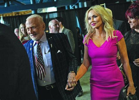 Buzz Aldrin Marries On His 93rd Birthday Gulf Times