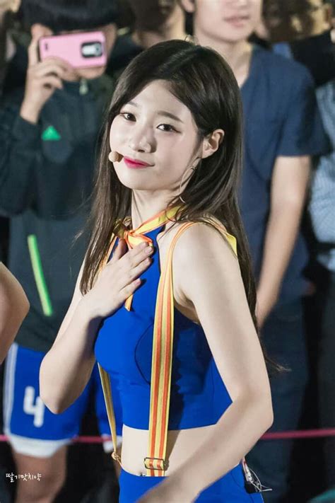 K Pop Female Idols에 있는 Collie ♡님의 핀