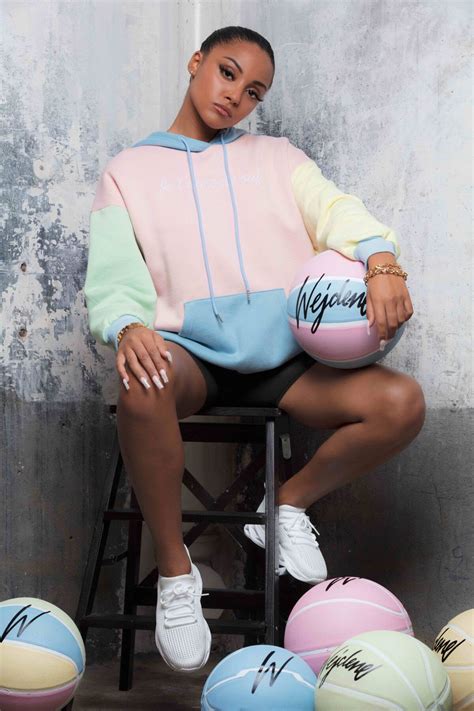 Photo Wejdene X Shein Une 3ème Collab Canon Pour La Rentrée Avec