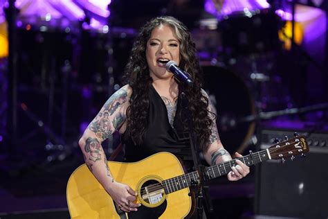 Ashley Mcbryde Announces Collaborative Album Lindeville