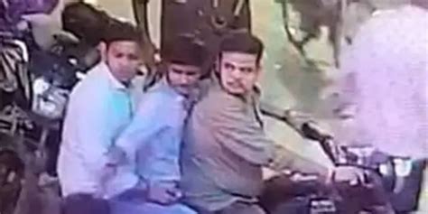 Iit Bhu Assault Congress Workers Clash With Police Over Bjp It Cell