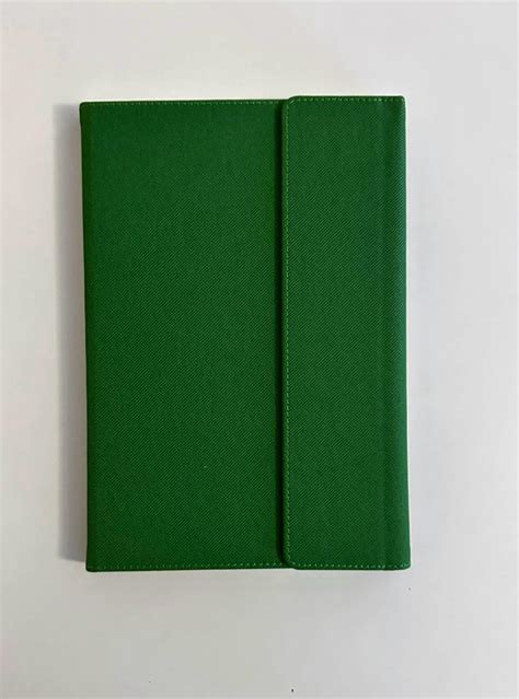 كتاب دفتر جلدي لون أخضر دكان تكوين مكتبة تكوين