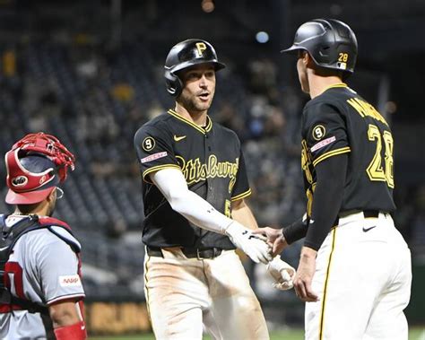 Brandon Lowe Makes Pirates History With Back To Back 5 Rbi Performances