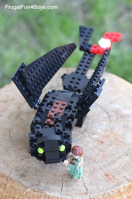 How To Build A Lego Toothless Inspired By How To Train Your Dragon