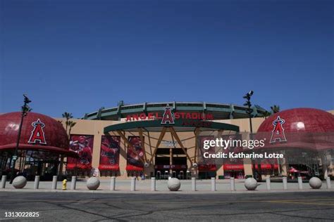 Los Angeles Angels Stadium Photos And Premium High Res Pictures Getty