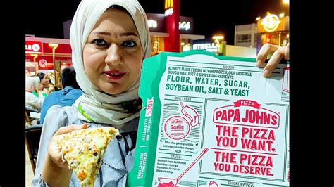 تجربة مطعم بيتزا بابا جونز Papa Johns اكبر بيتزا فى مصر Youtube