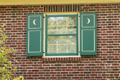 21 Ways To Add Style With Exterior Shutter Cutouts Southern Crafted