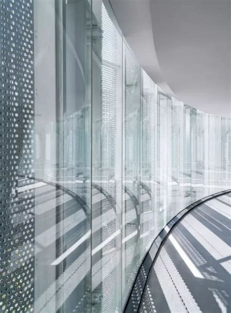 高级又不失艺术！购物中心如何利用玻璃幕墙设计 凹造型”？ 知乎