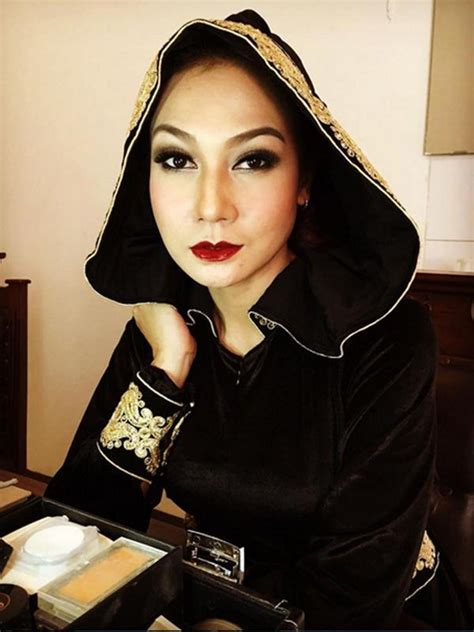 Bahagianya Putty Noor Bisa Berbagi Di Bulan Ramadan Islami