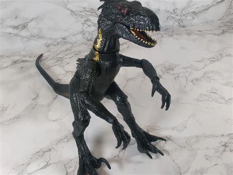 Jurassic World Park Dino Rivals Indoraptor Toy Action Figure Poseable
