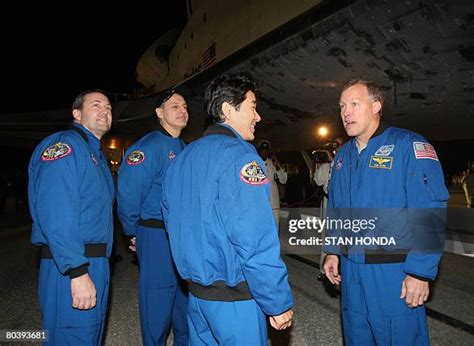 Linnehan Photos And Premium High Res Pictures Getty Images