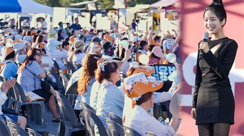 김소연 손빈아 김용빈 가수님이 뒤늦게 오시는데 일찍이 와서 응원해주셔서 감사합니다 이런 날씨면 검정옷은 안입고 오는건데 제가 여러분들 햇빛 다 흡수해서 다 탈게요 아셨죠