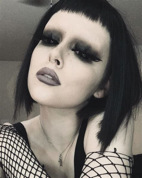 📸 Hxrsefly Show Makeup Punk Makeup Dark Makeup