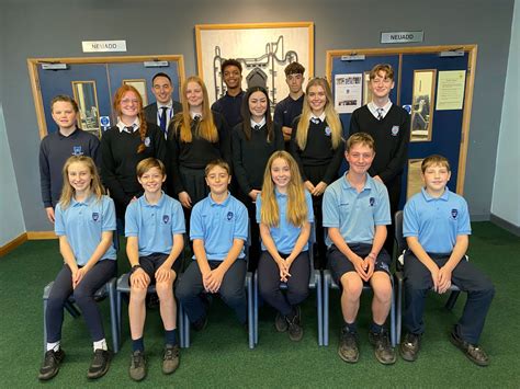 School Senedd Parliament Ysgol Gyfun Gymraeg Glantaf