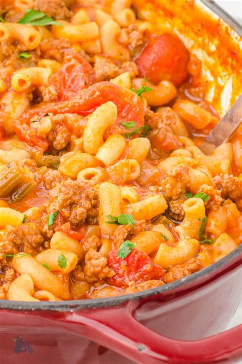 Easy Goulash Recipe With Ground Beef And Cheesy Macaroni