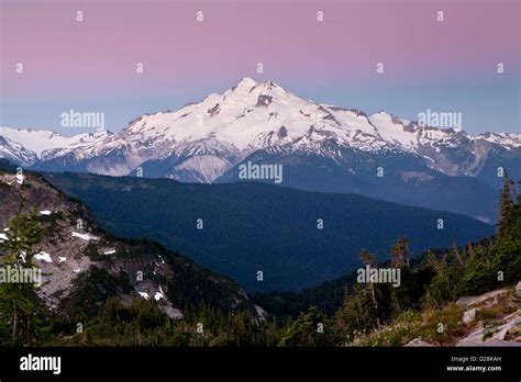 Glacier Peak At Dawn From Cloudy Pass Glacier Peak Wilderness North Cascades Washington Stock