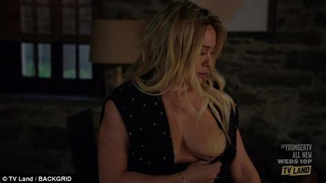 Hilary Duff Flashes Bare Breast In Comedy Drama Younger Daily Mail Online