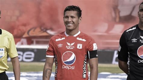 Rafael Carrascal El Reestreno De Un ídolo Escarlata En Su Casa Vavel Colombia