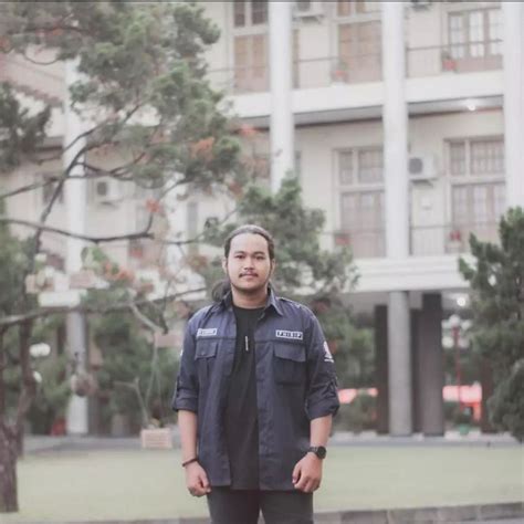 Jual Pdh Kemeja Universitas Terbuka Shopee Indonesia