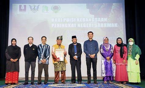 Saiee Driss Dinobat Tokoh Puisi Kebangsaan Peringkat Negeri Sarawak