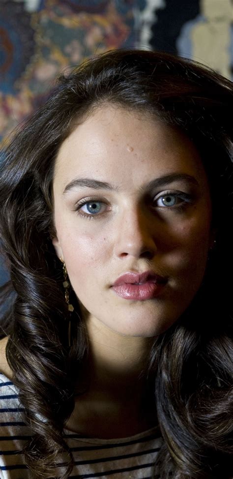 Jessica Brown Findlay Phone Wallpaper Hd Wallpapers