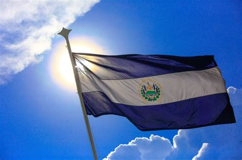 El Salvador Conmemora Este Martes 15 De Septiembre 199 Años De Su