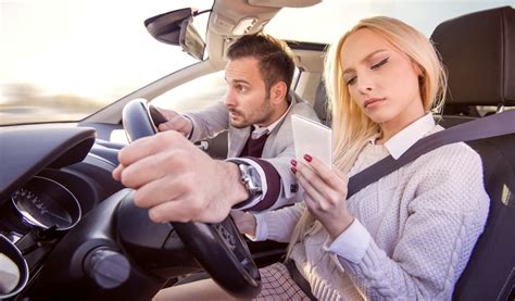 Making Sense Of The New Distracted Driving Law Collision Specialists