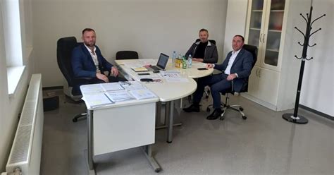 Načelnik Tukić I Dr Begić U Posjeti Jkp Vis Podrška Razvoju I Unapređenju Komunalnih Usluga